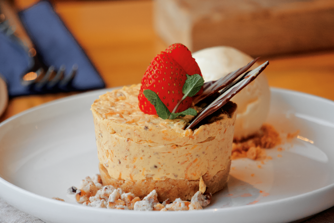 The Anchor pub in Rowhedge | Bar restaurant